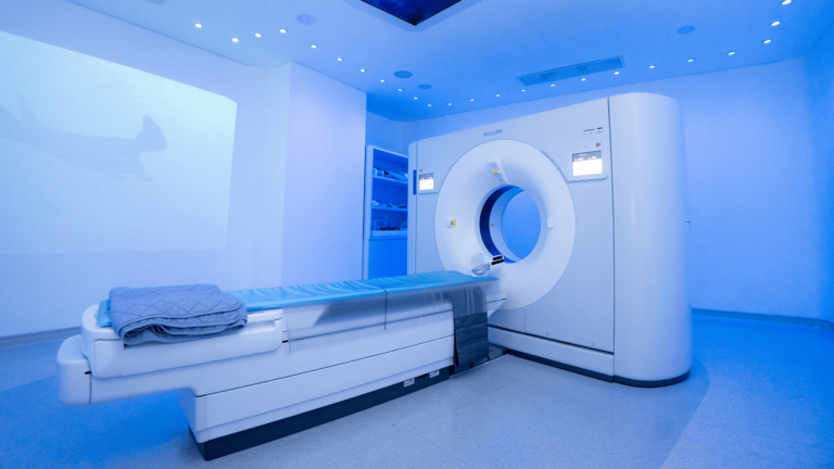 Rekomendasi RS Kanker di Jakarta yang Miliki PET Scan Hingga ...
